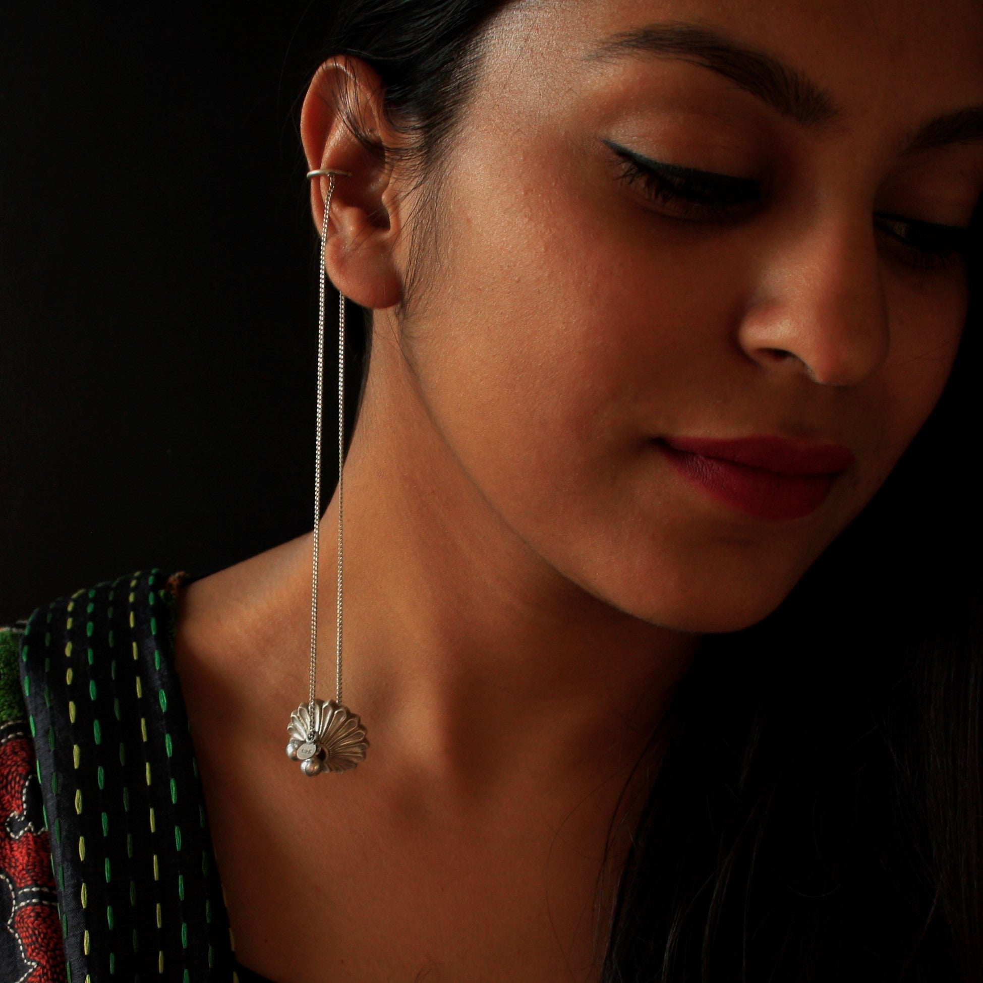 A simple way to wear earclips – Quirksmith