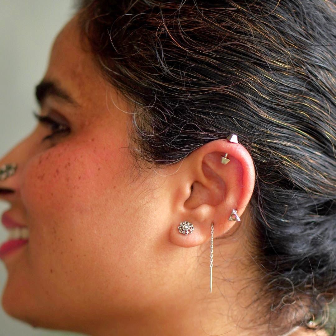 92.5 Silver Maharashtrian Bugadi – Helix Earring / Stud – Quirksmith